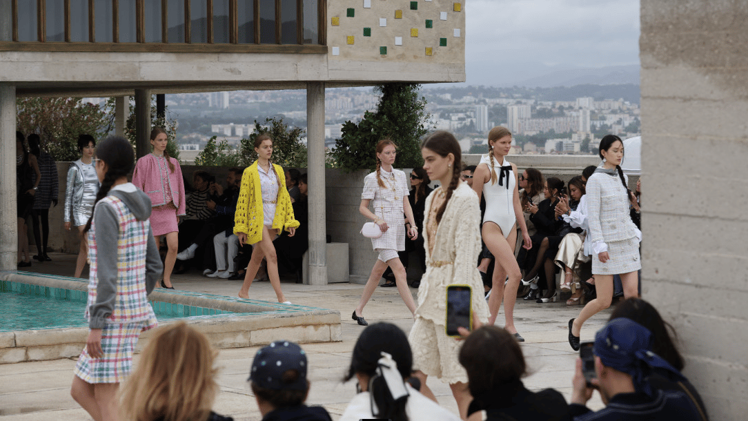 ZAD AGENCE, PARTENAIRE CLÉ DU DÉFILÉ CROISIÈRE CHANEL 2024/2025 À LA ...